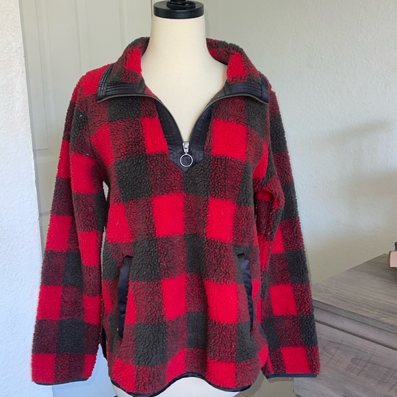 Abercrombie & Fitch | Jackets & Coats | Abercrombie Red And Black ...